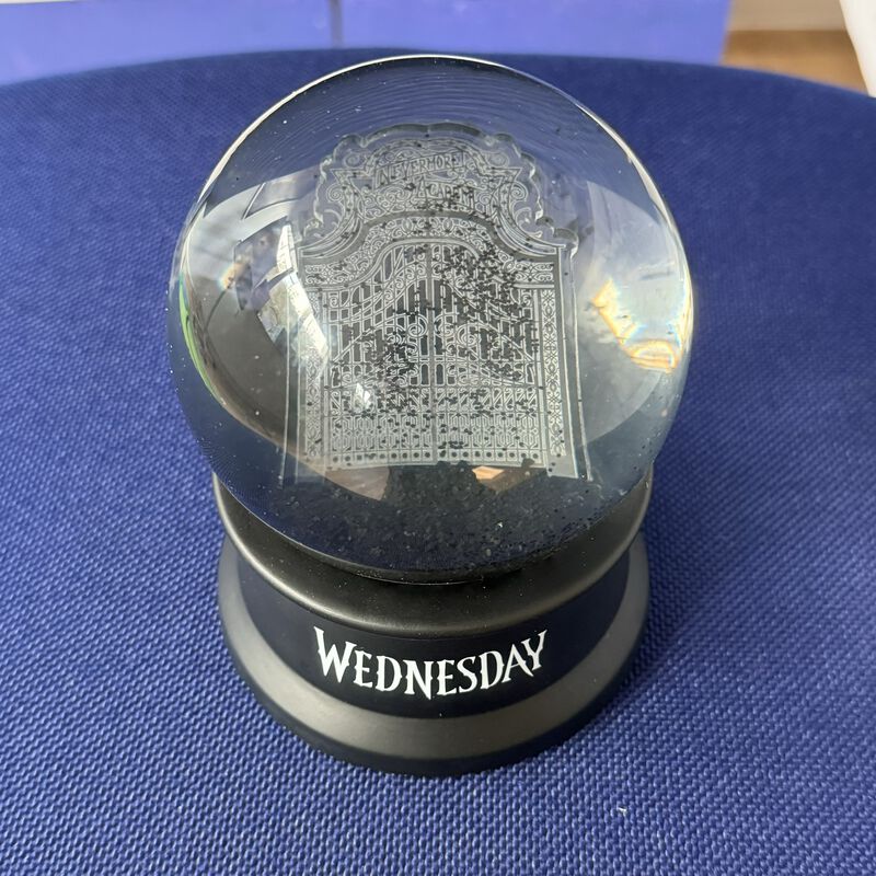 Nevermore Gate - Snow globe | Wednesday Snowglobe | EMP